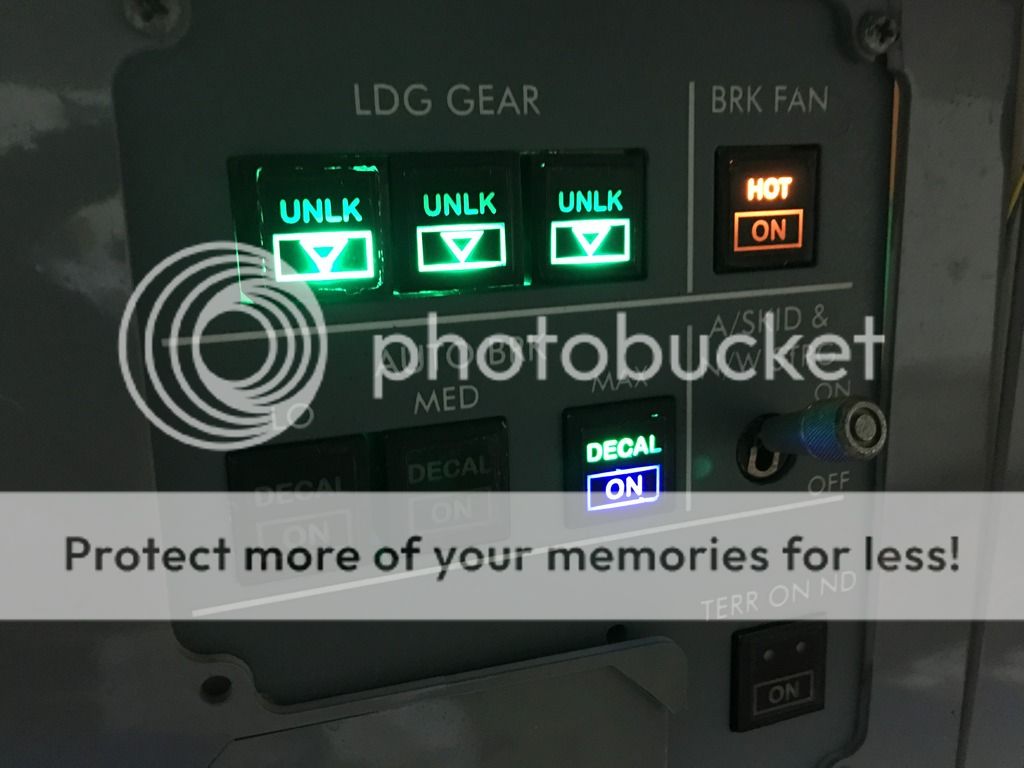 [SOLVED] A320 Jeehell FMGS - Auto Brake DECEL green light